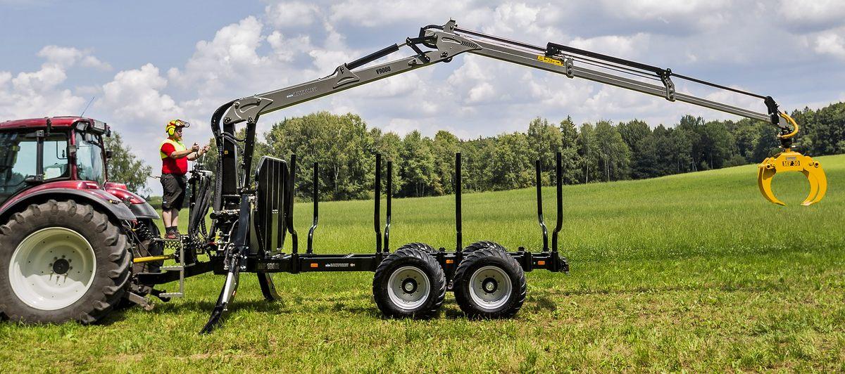 Rückewagen Trejon MF 1602