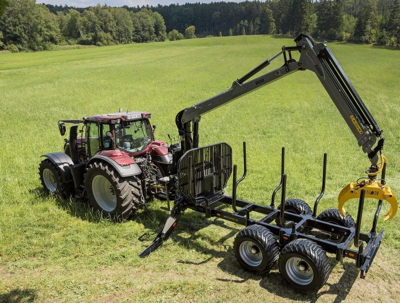 Rückewagen Trejon MF 1602